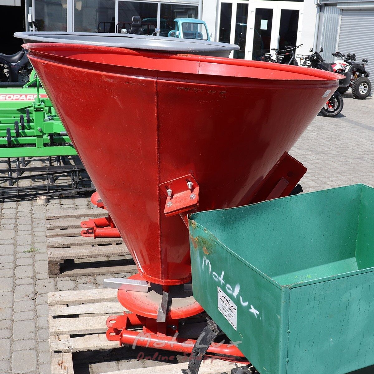 Fertilizer Spreader 500 l, Metal, 4 buy for 263€ in Ukraine — Sale ...
